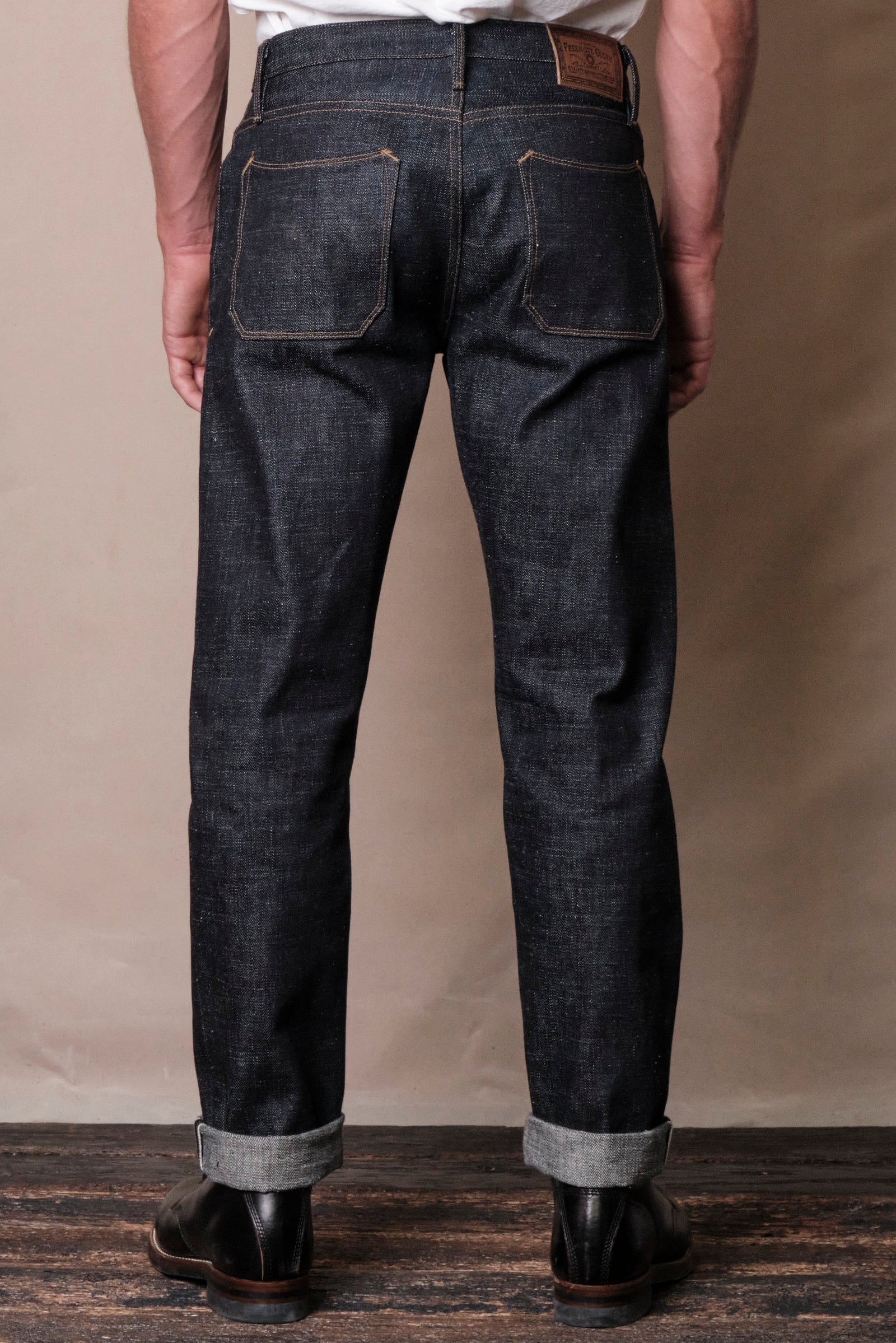Portola Taper | 17 ounce Indigo Denim
